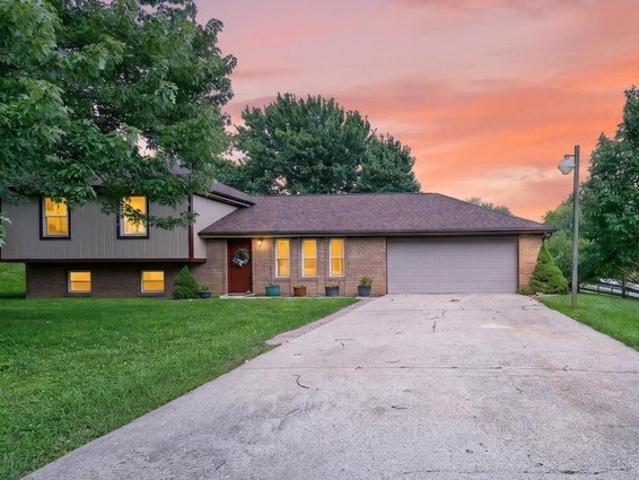 2716 Laurel Lindale Rd, New Richmond, OH 45157