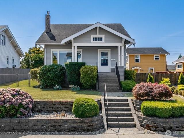 2716 Leonard Dr, Everett, WA 98201