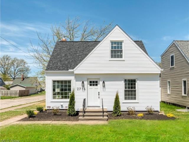 2716 Lincoln Ave, Parma, OH 44134