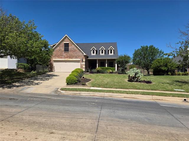 2716 Park Pl, Burleson, TX 76028 | MLS #21233 | Compass