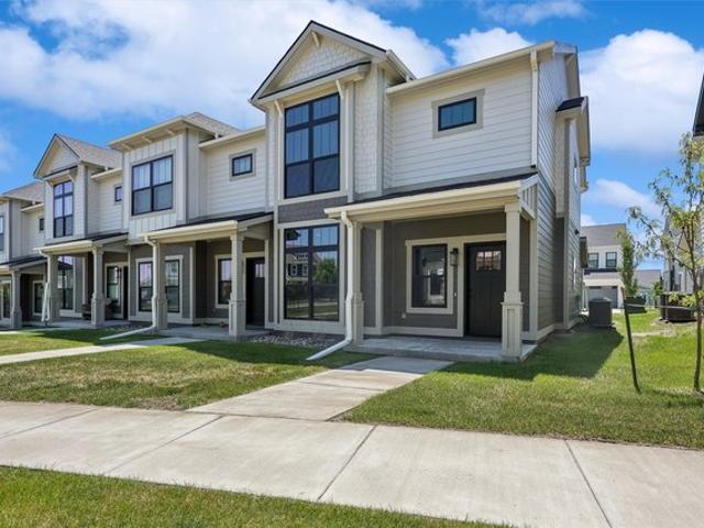 2716 SW 24th Ln, Ankeny, IA 50023