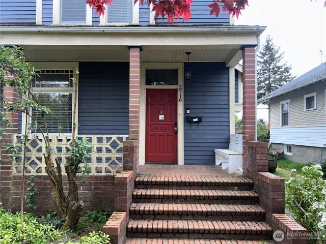 2716 S 14th Street