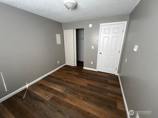 2716 S 258th Pl, Kent, WA 98032 | MLS #2448 | Compass