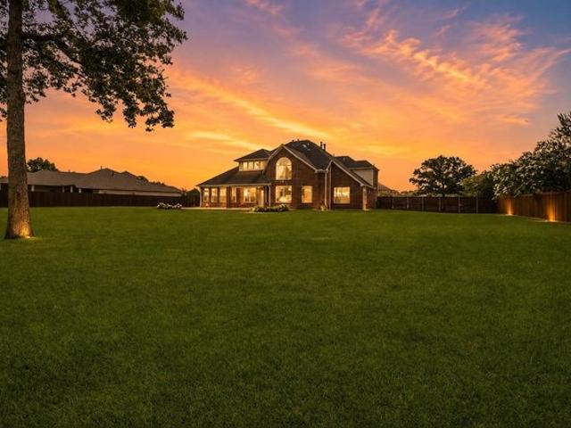 2716 Silverstone Way, Conroe, TX 77304