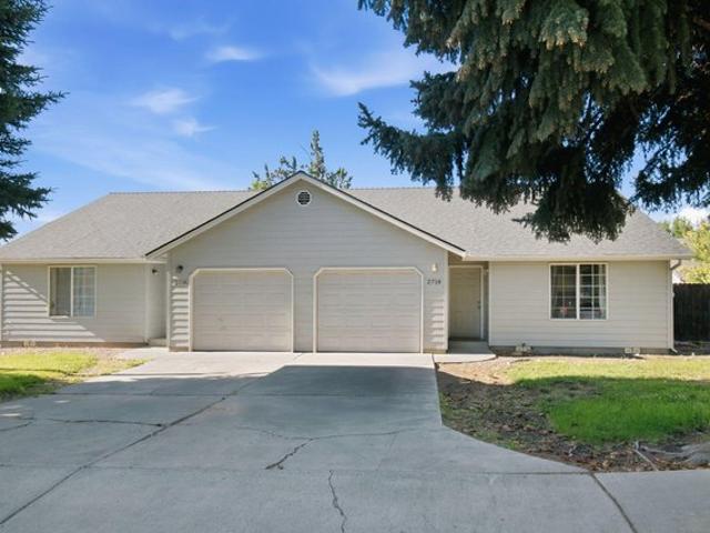 2716 2 Sw Umatilla Ave, Redmond, OR 97756