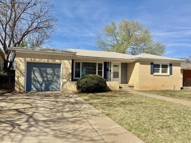 2716 40th St, Lubbock, TX 79413