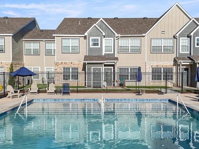 2717 NW 178th St, Edmond, OK 73012
