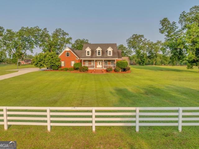 2717 Old Eastman Road