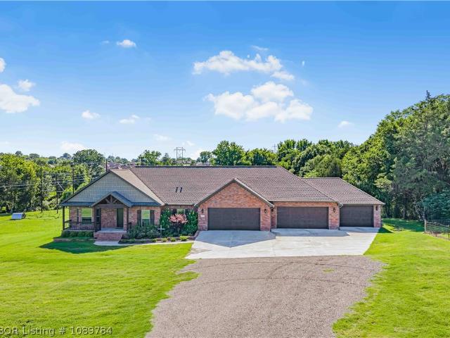 2717 Oliver Springs Road