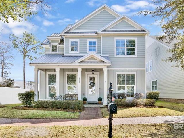 2717 Bienville Ave, Gulf Shores, AL 36542