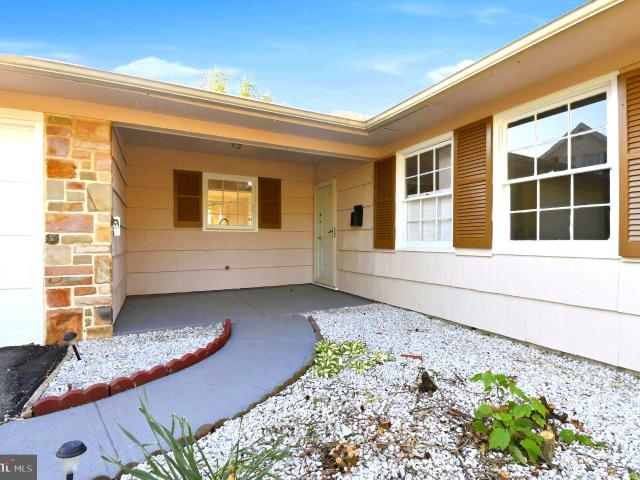2717 Felter Ln, Bowie, MD 20715 | MLS #MDPG2200 | Compass