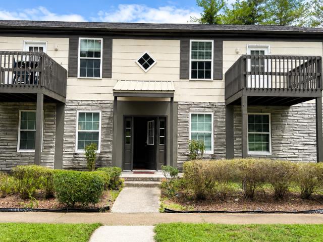 2717 Folts Dr