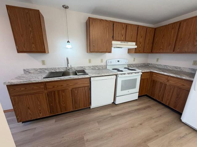 2717 Humboldt Rd 2 Bedroom Apartment for Rent at 2717 Humboldt Rd, Green Bay, WI 54311