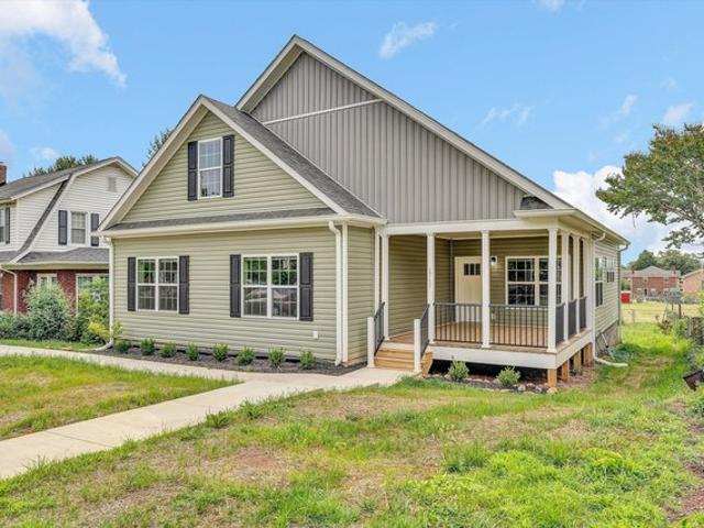 2717 Huntington Blvd NW, Roanoke, VA 24012