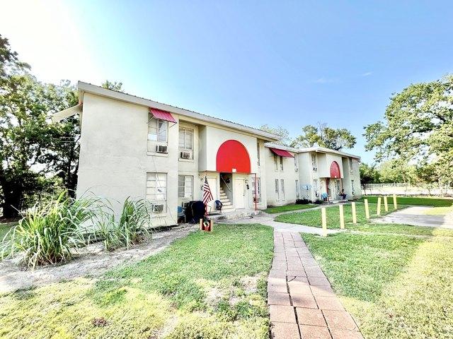 2717 Hadley St Unit 16, Houston, TX 77004