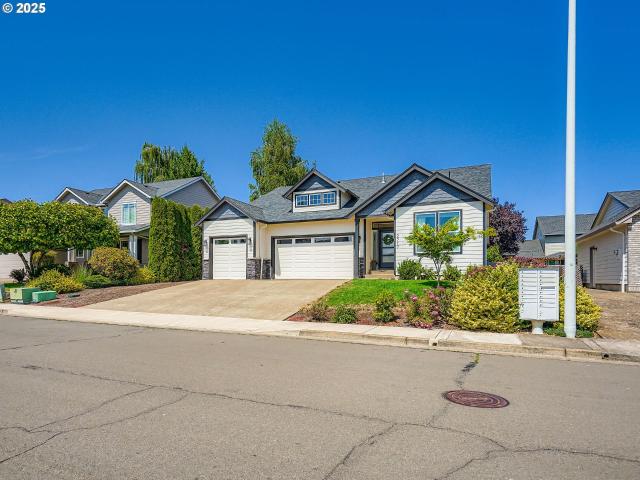 2717 hoover ave