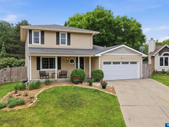 2717 Kipling Cir, Lincoln, NE 68516
