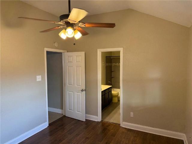 2717 Laurie Lane