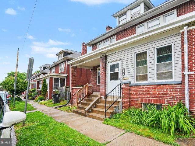 2717 Reel Street