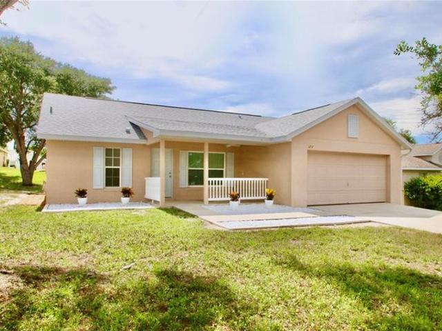 2717 Savannah Dr, Leesburg, FL 34748