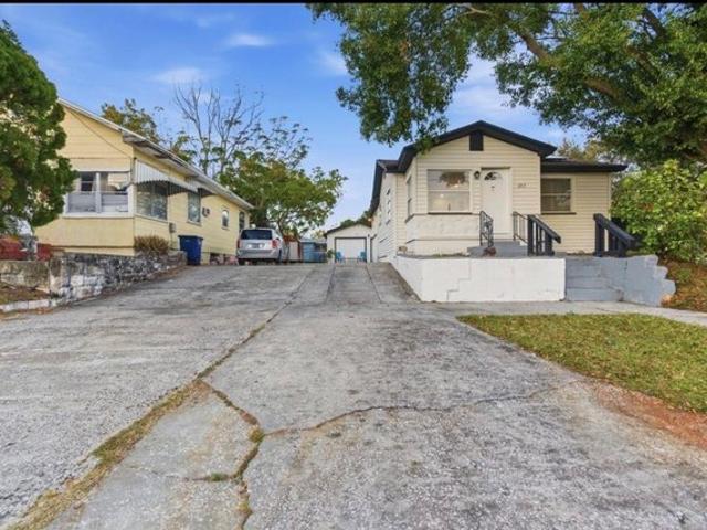 2717 W Cherry St, Tampa, FL 33607