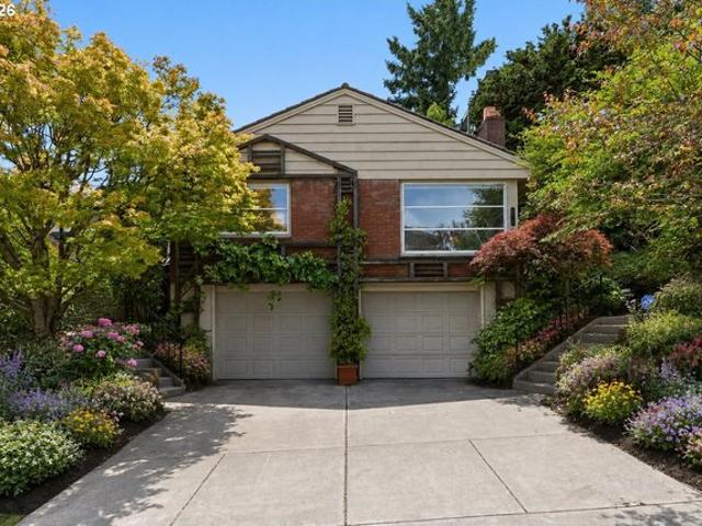 2718 NW Quimby St, Portland, OR 97210