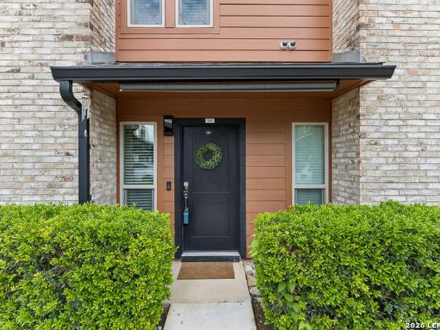 2718 Old Field Dr, Unit 502