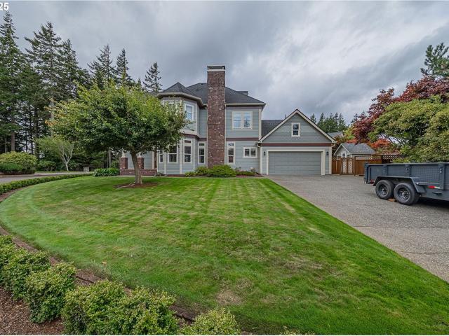 2718 Alder Ridge Dr, North Bend, OR