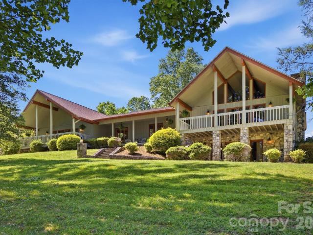 2718 Arden Drive