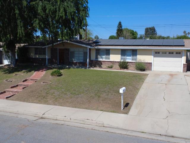 2718 Blade Avenue