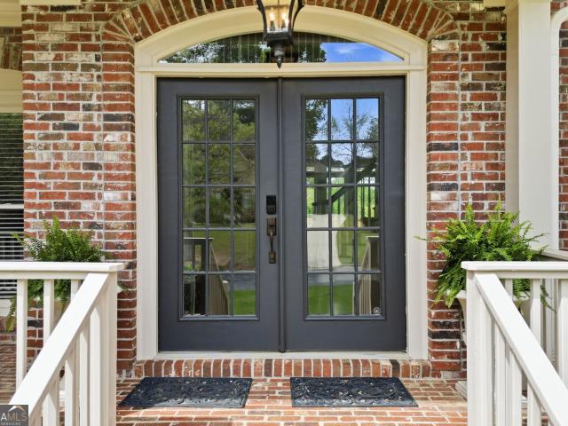 2718 Henderson Summit