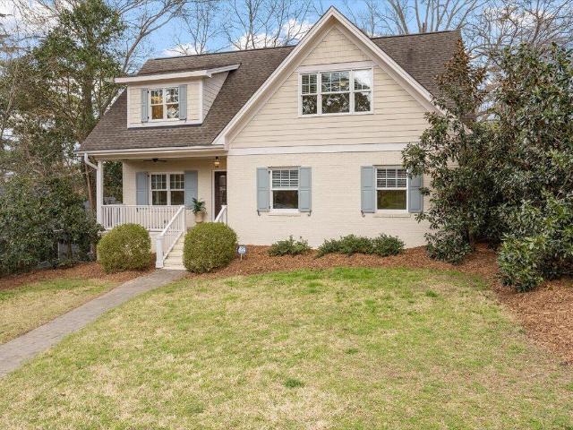 2718 Peachtree Street