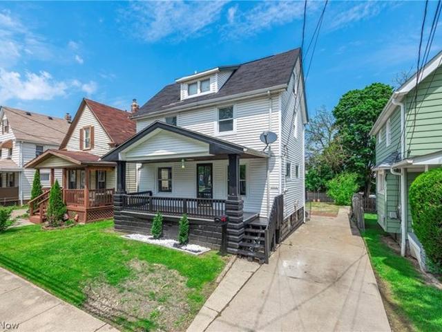 2718 Roanoke Ave, Cleveland, OH 44109