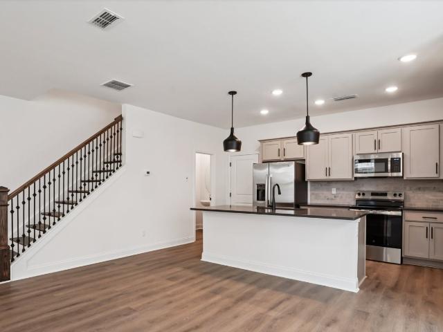 2718 Willowoak Trl # 3004