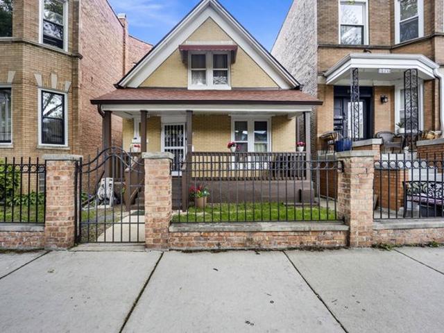 2719 N Richmond St, Chicago, IL 60647