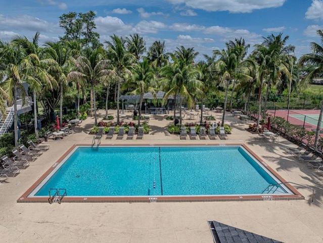 2719 Colonial Blvd, Fort Myers, FL 33907