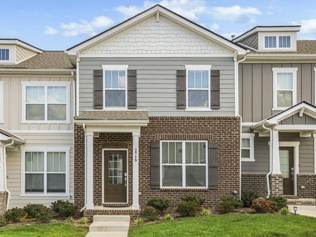2719 Fordham St, Columbia, TN 38401