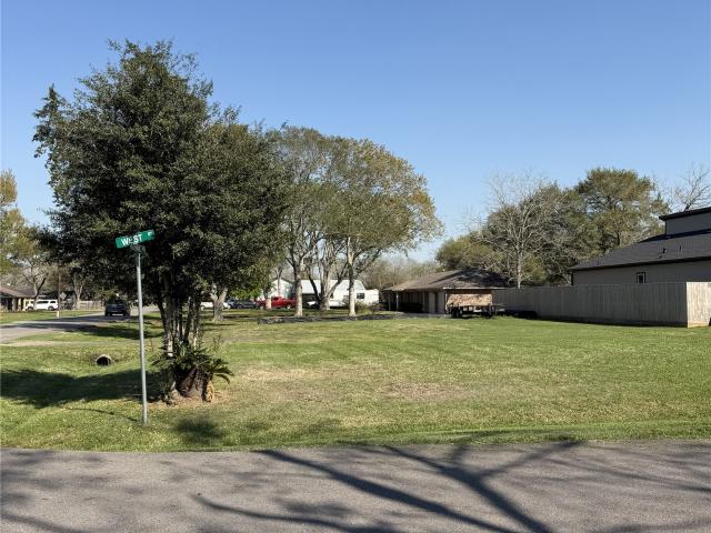 2719 West St, Rosenberg, TX 77471 | MLS #18673