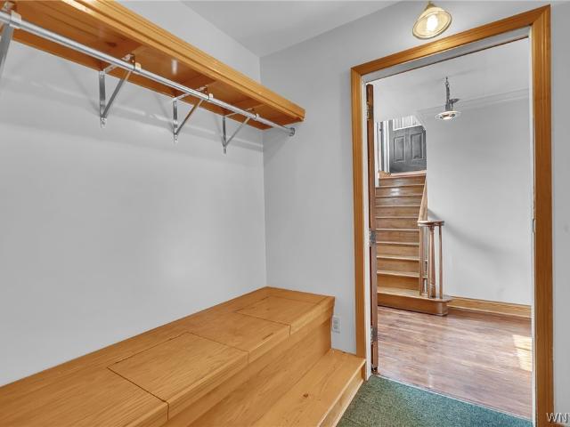 2719 William Street