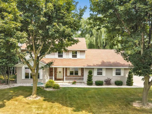 2719 woodland hills court