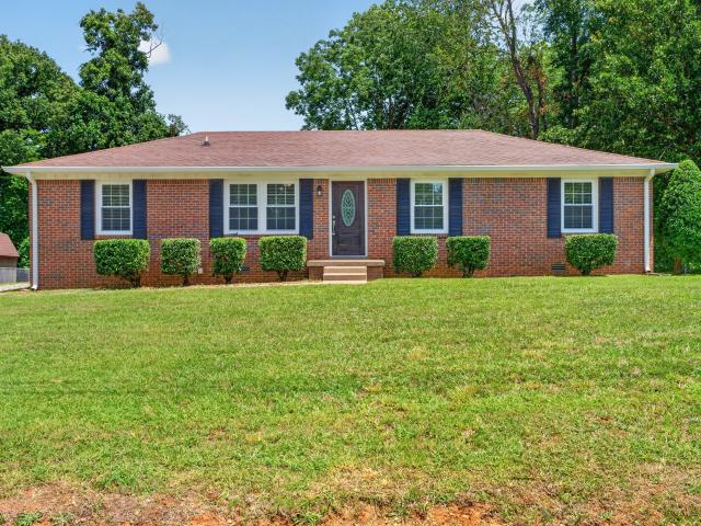2710 Dove Ct