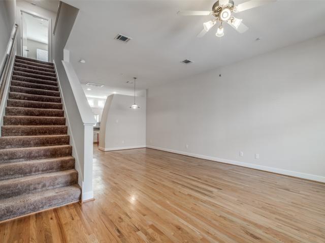 2710 Hullsmith Drive 401
