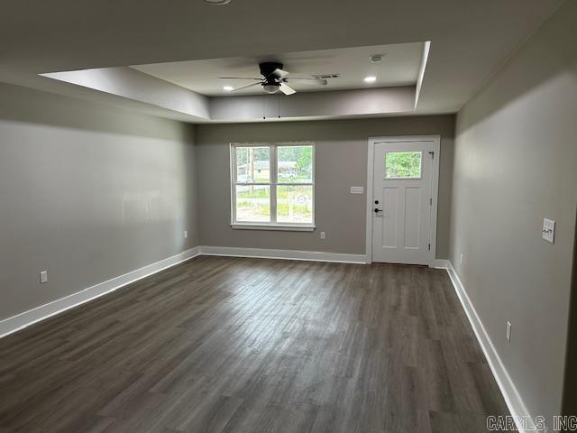 2710 S Belair