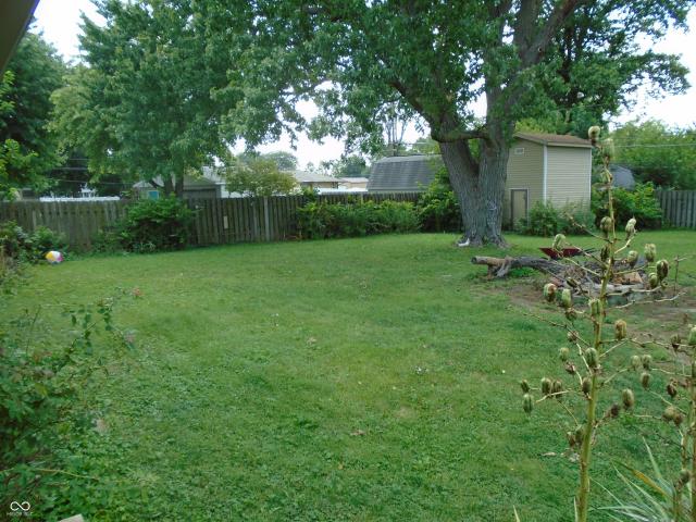 2710 S Kenyon Drive