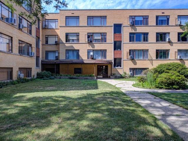 2710 W Summerdale Ave Apt 1B, Chicago, IL 60625