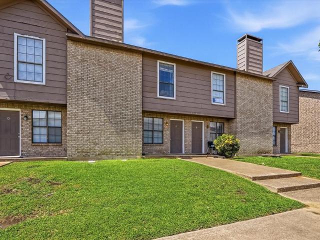 2710 Wimbledon Court # B