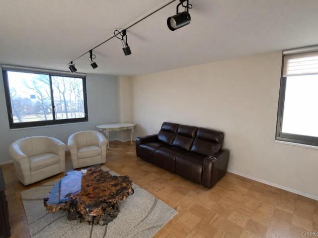 27110 Grand Central Parkway 1V