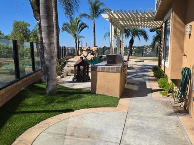 27110 Pacific Heights