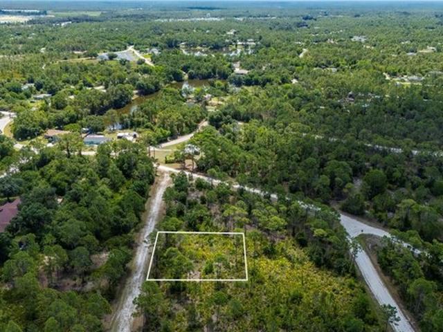 27115 Lacoquina Dr, Punta Gorda, FL 33955