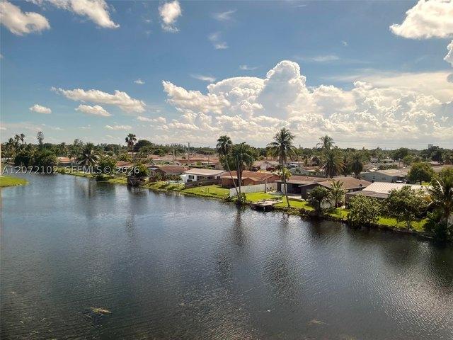 2711 NW 104th Ave Apt 404, Sunrise, FL 33322
